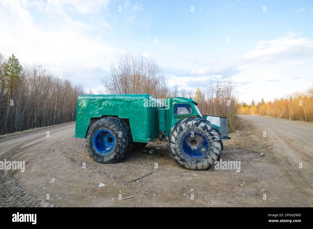 Snow and swamp going vehicle hi-res stock photography and images - Alamy