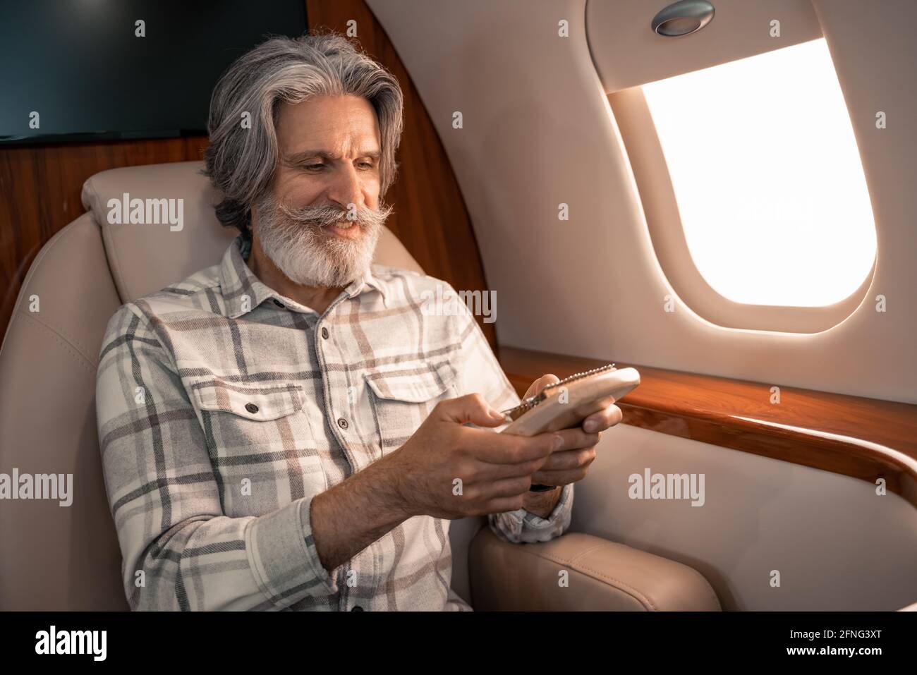 Mbira hi-res stock photography and images - Alamy