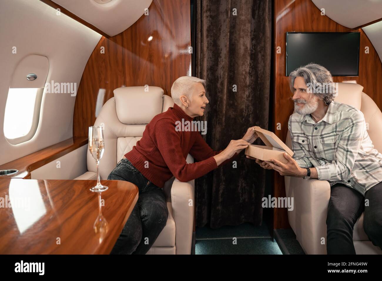 Private jet cabin champagne hi-res stock photography and images - Alamy