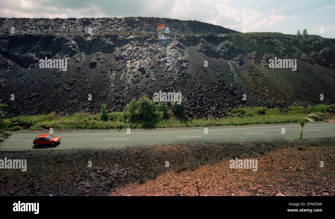 Industrial slag hi-res stock photography and images - Alamy