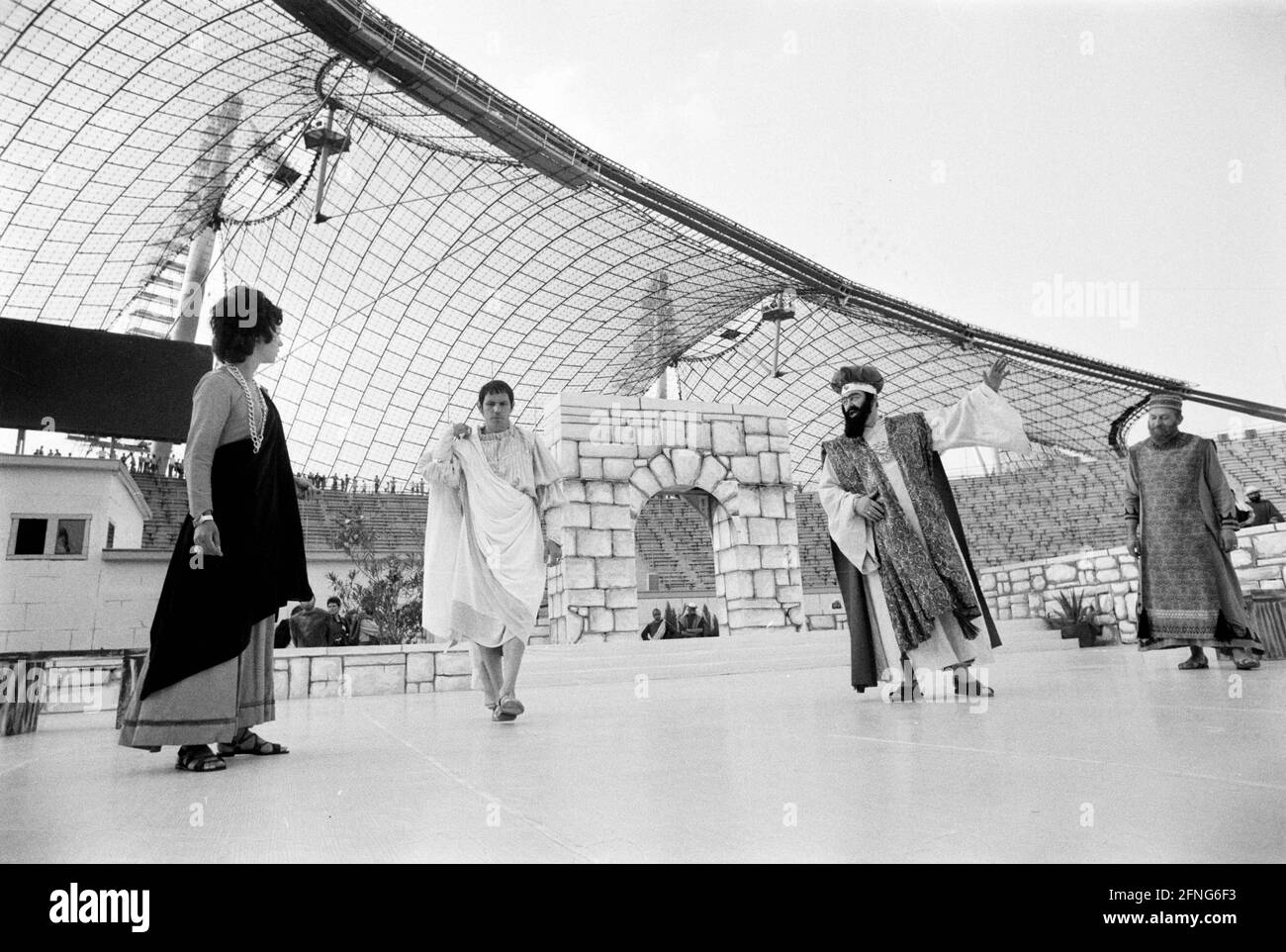 Play victory Black and White Stock Photos & Images - Alamy