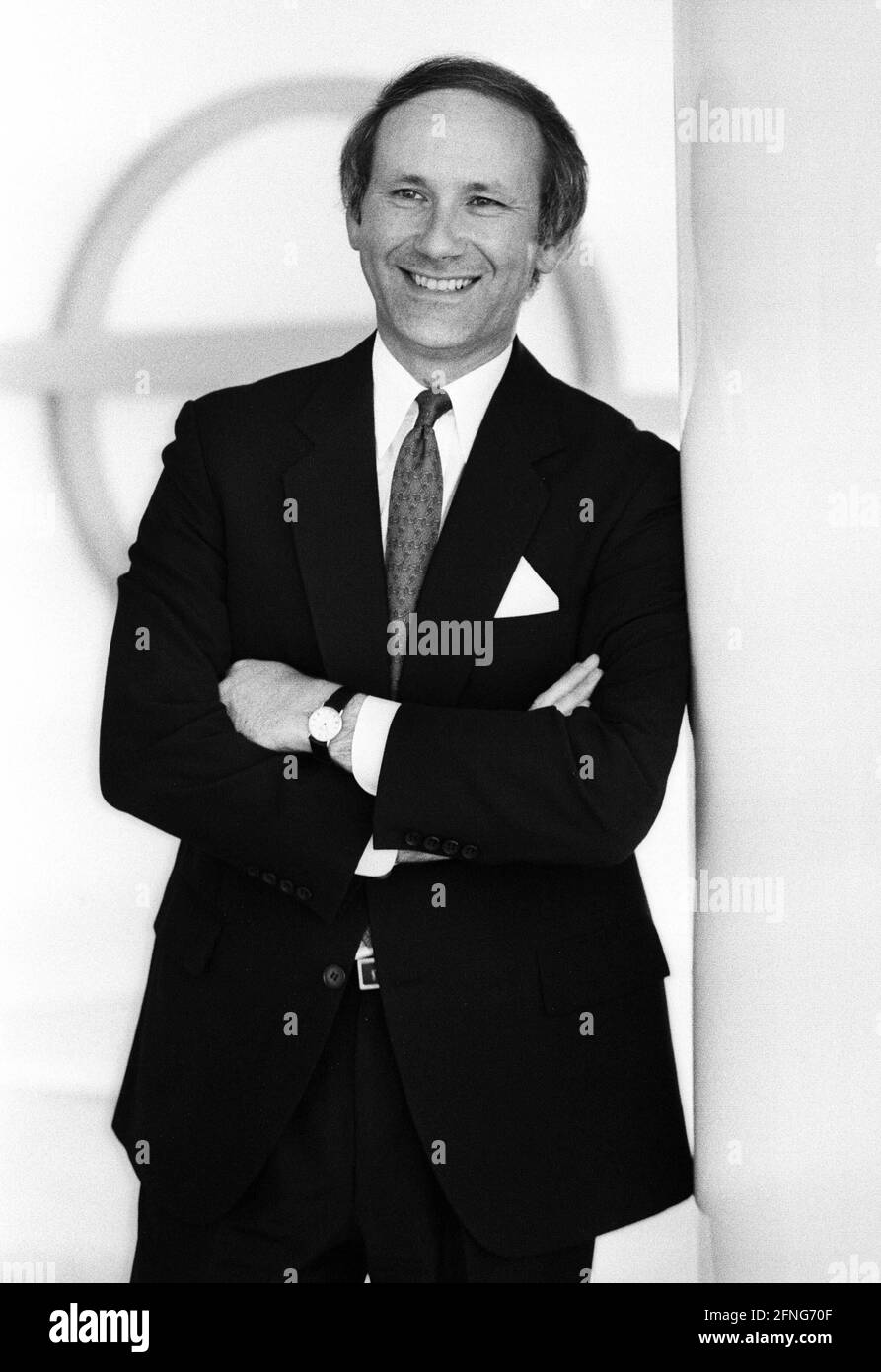 Louis hughes opel hi-res stock photography and images - Alamy
