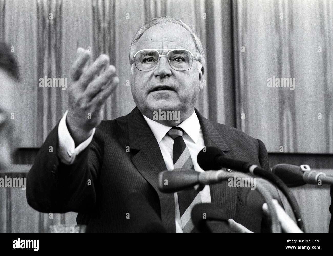 22 08 1989 hi-res stock photography and images - Alamy