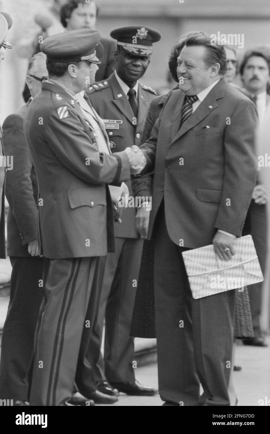 Franz josef strauss as soldier hi-res stock photography and images - Alamy