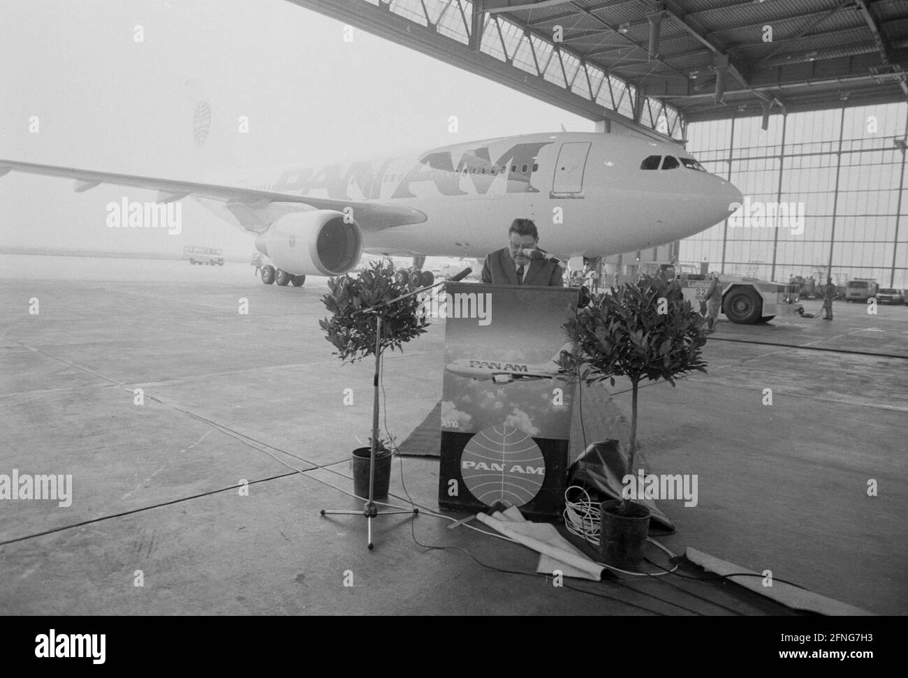 The Bavarian Prime Minister Franz Josef Strauß gives a speech at the ...