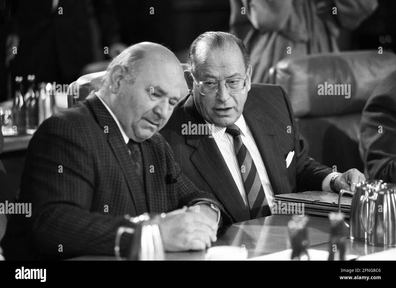 Cabinet photograph hi-res stock photography and images - Alamy