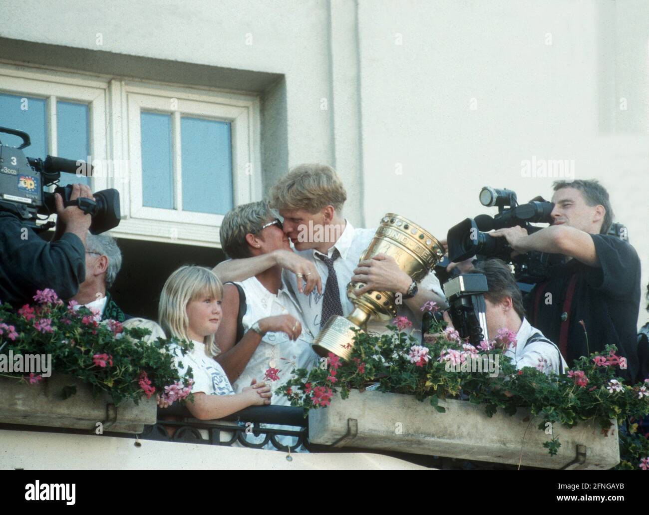 Borussia Mönchengladbach DFB cup winner 1995. Reception of the cup ...