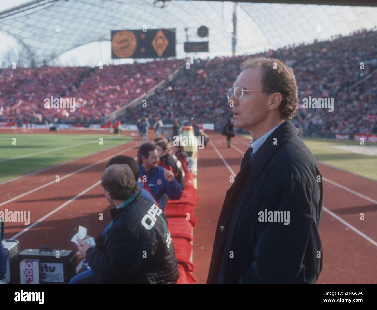FC Bayern München - SV Werder Bremen 2:0/05.03.1994. Coach Franz ...