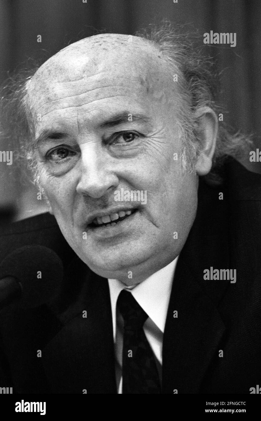 Hans wilhelm hi-res stock photography and images - Alamy