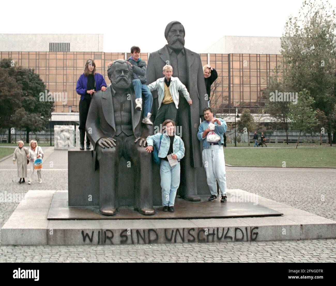 Berlin/ History Monuments / 1990 Monument to Karl Marx and Friedrich ...