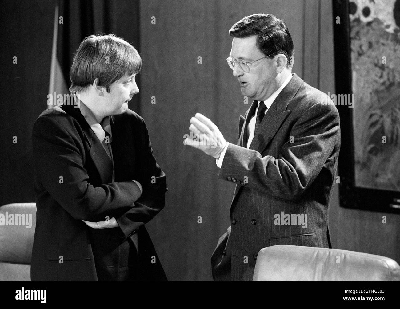 Federal Ministers Angela MERKEL , CDU , and Carl-Dieter SPRANGER , CSU ...