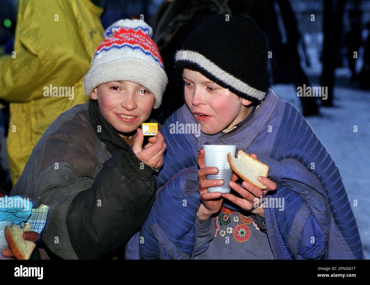 Children with poor nutrition hi-res stock photography and images - Alamy