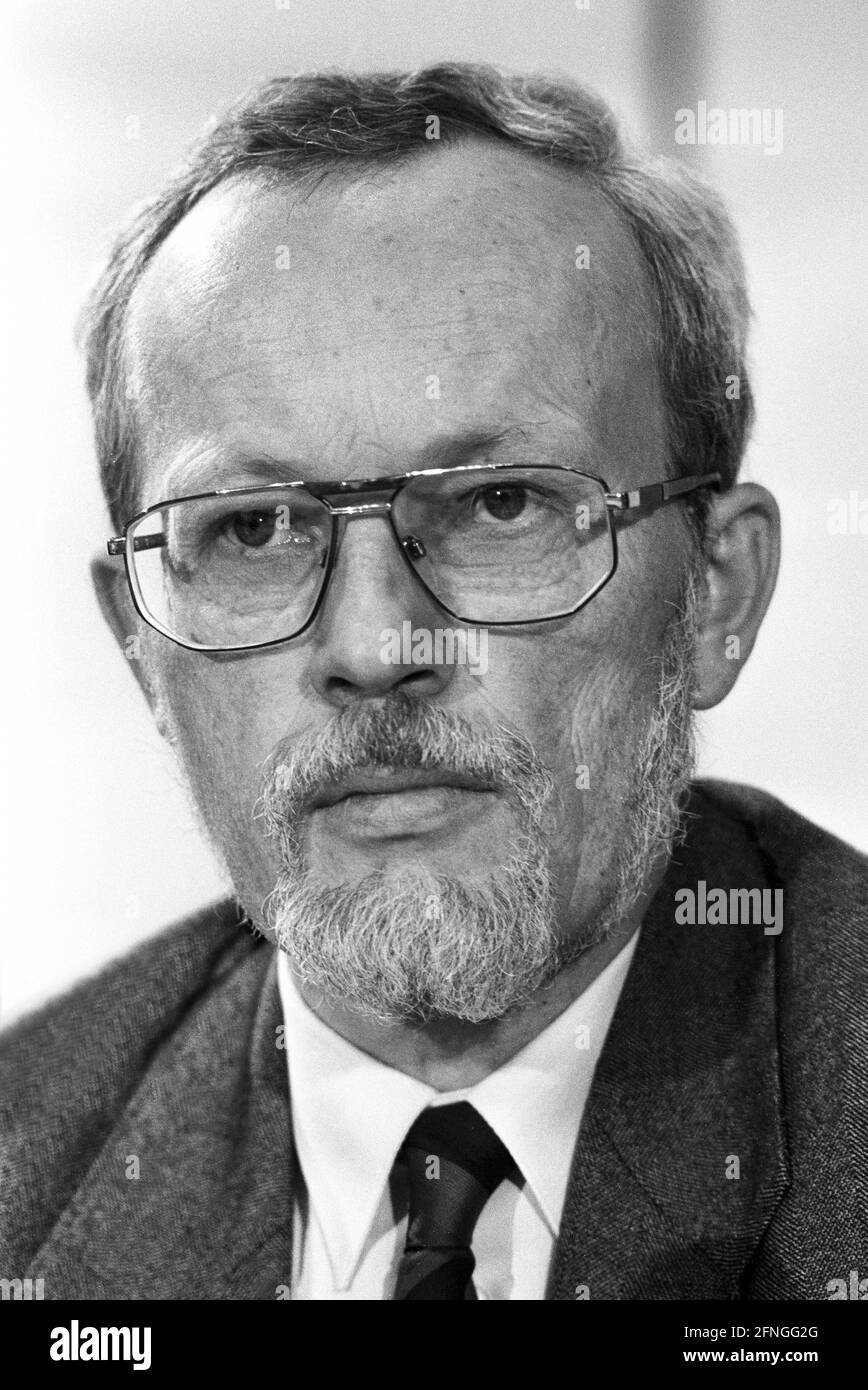 76 06 Black and White Stock Photos & Images - Alamy