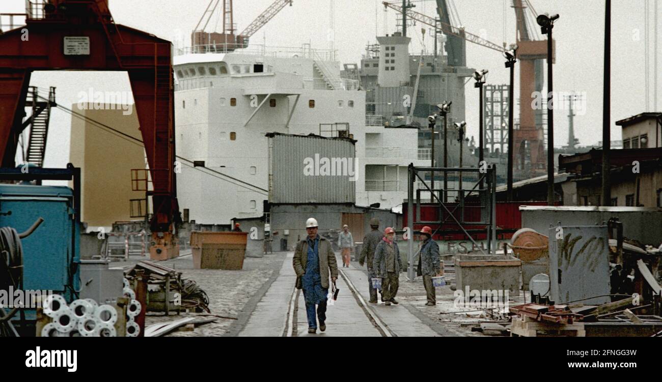 Taken in 1992 hi-res stock photography and images - Alamy