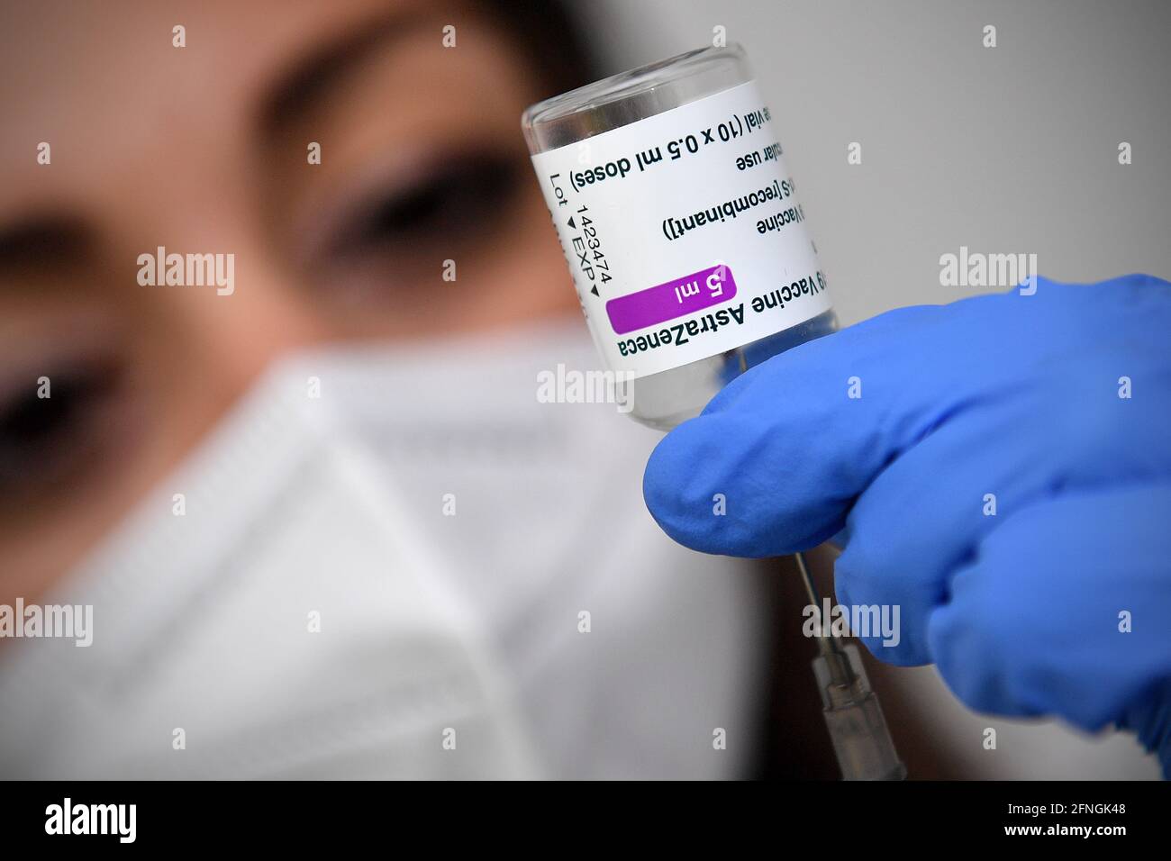 Munich, Deutschland. 16th May, 2021. Topic picture - Vaccination with ...