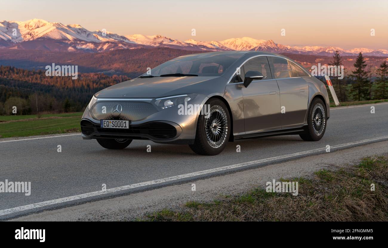 The new all-electric Mercedes EQS limousine Stock Photo - Alamy