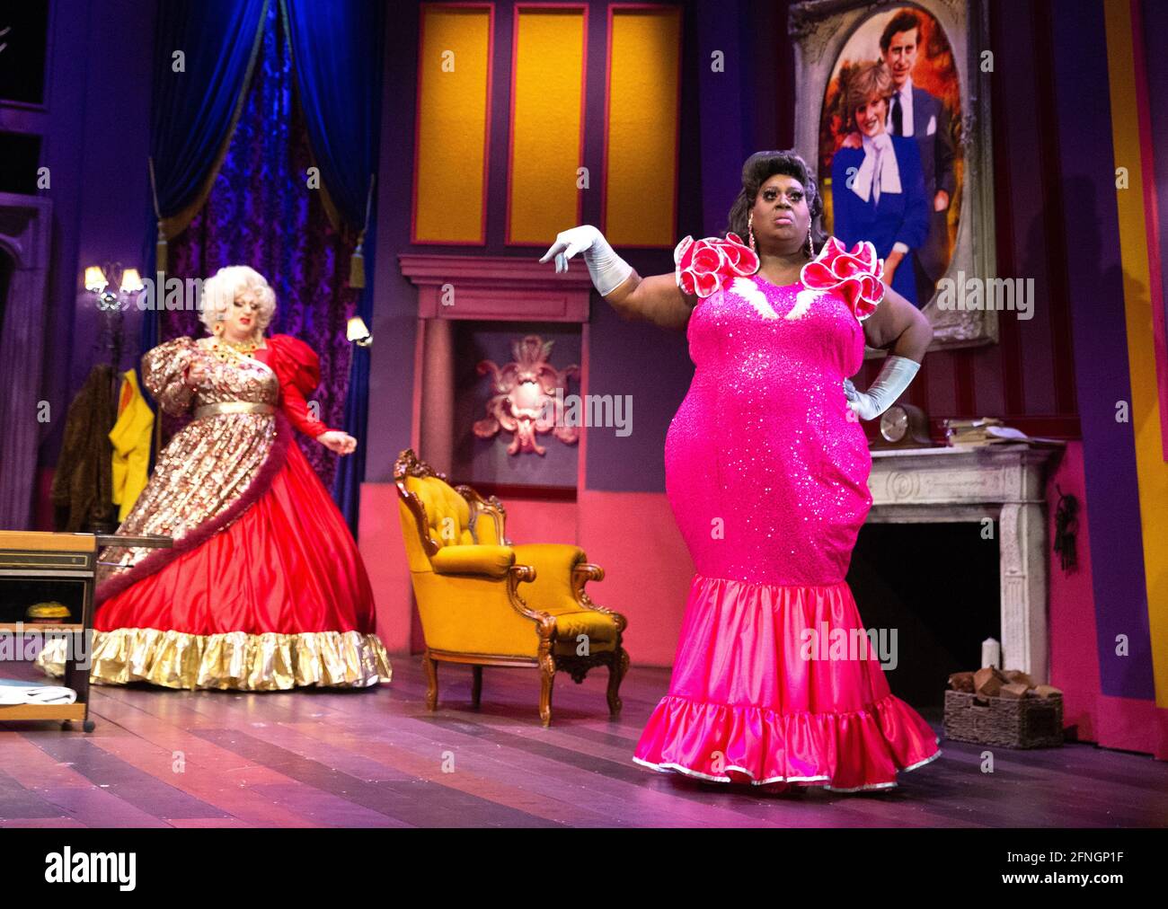 Death drop photocall hi-res stock photography and images - Alamy