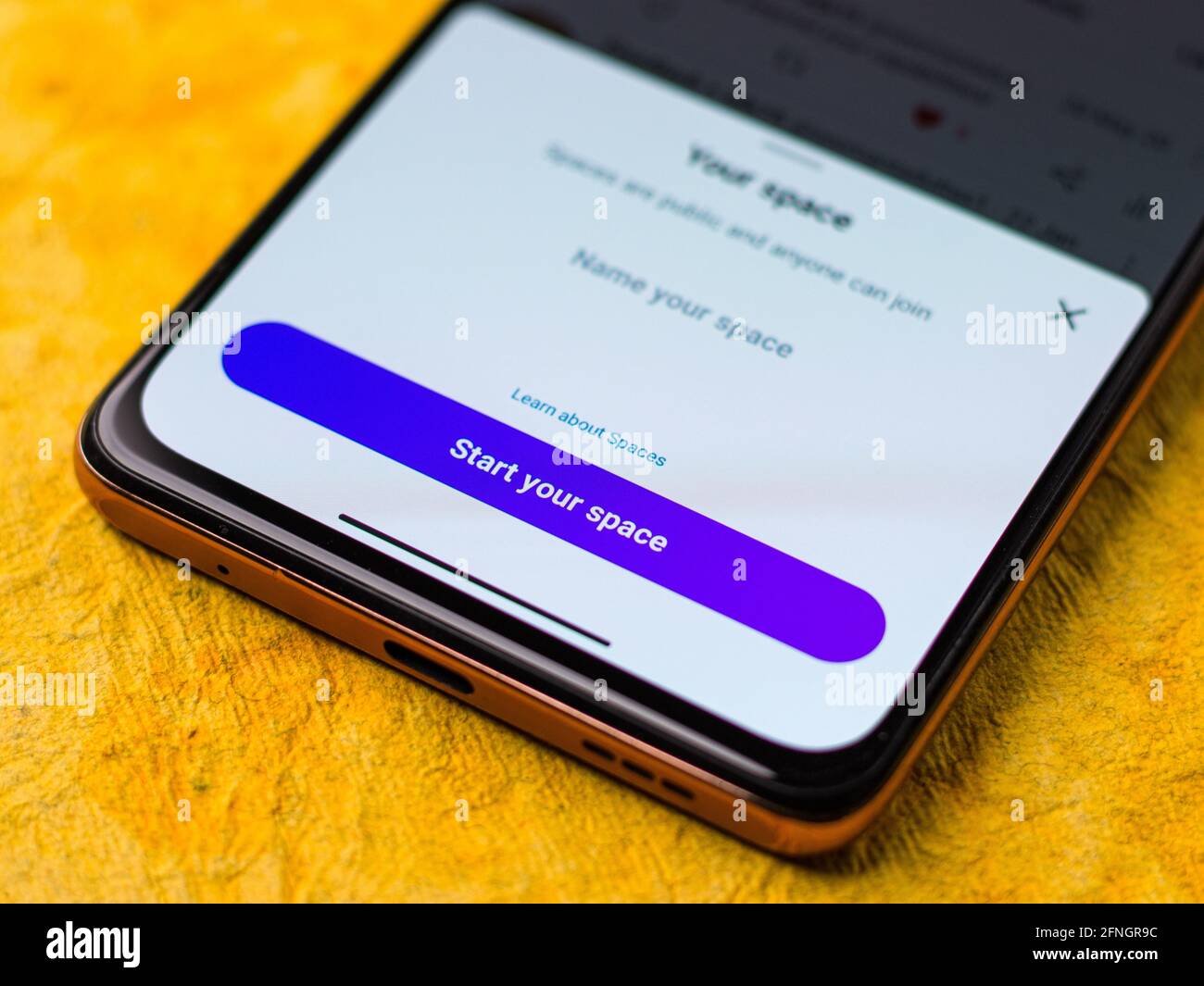 Twitter spaces logo hi-res stock photography and images - Alamy