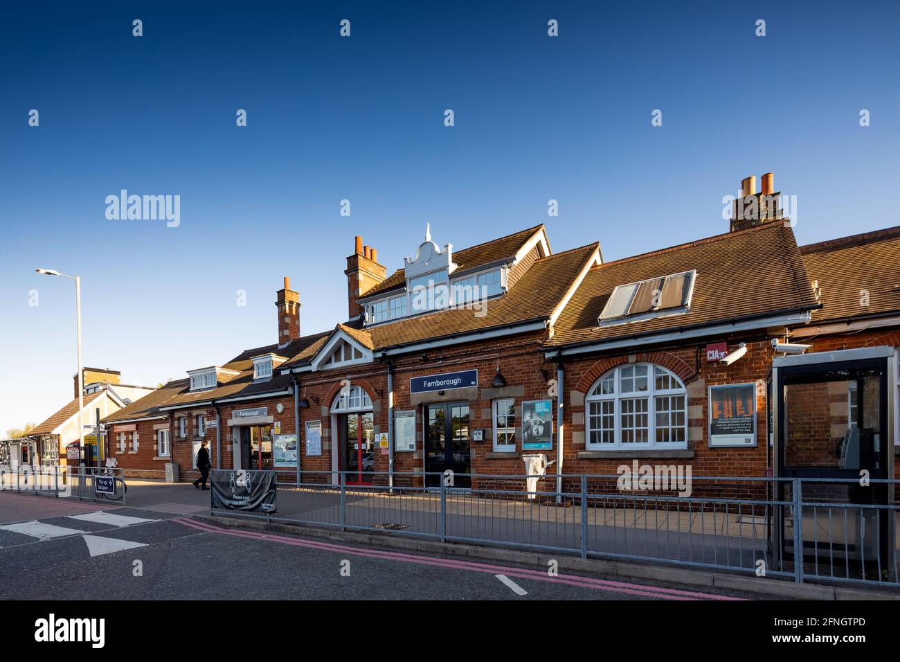 St. michael's abbey, farnborough hi-res stock photography and images ...