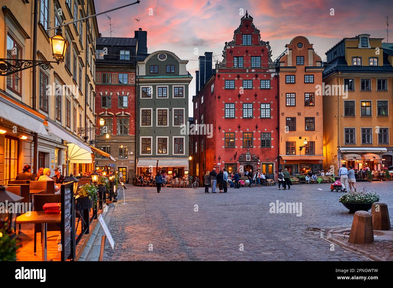 Stortorget square in Gamla Stan, the "old town" of Stockholm, Sweden ...