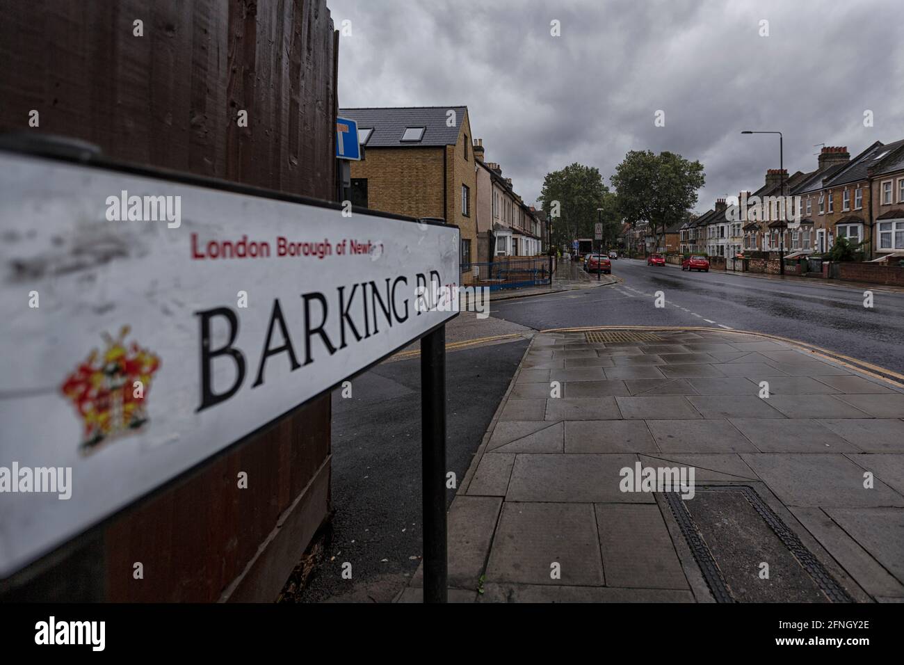 Barking Road Sign High Resolution Stock Photography and Images - Alamy