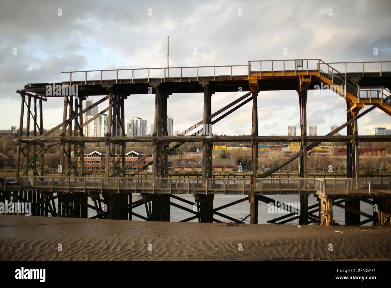 Dunston staithes hi-res stock photography and images - Alamy