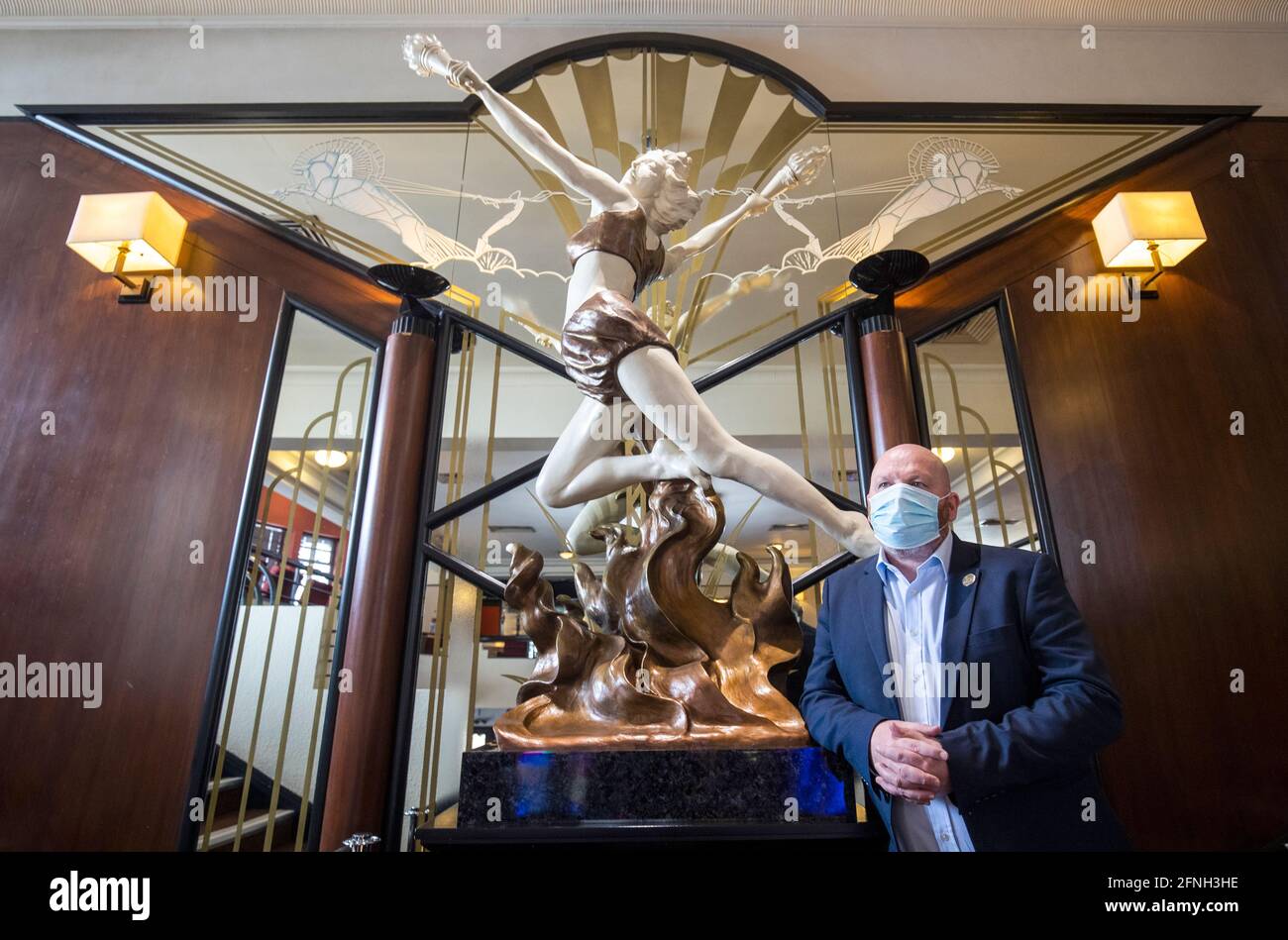 General Manager Tony Reilly at the Grosvenor Edinburgh Maybury Casino ...