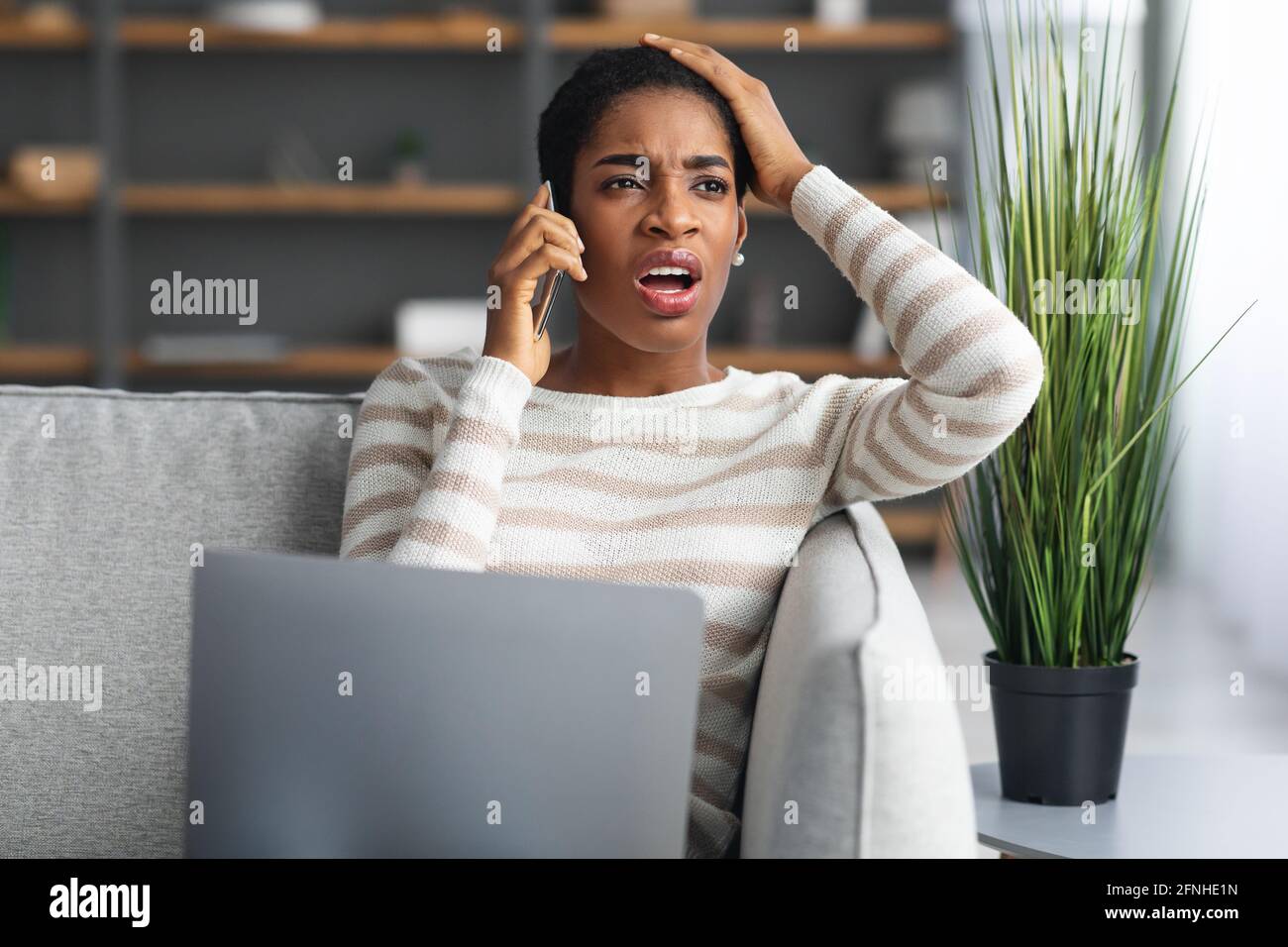 Confused woman speaking hi-res stock photography and images - Alamy