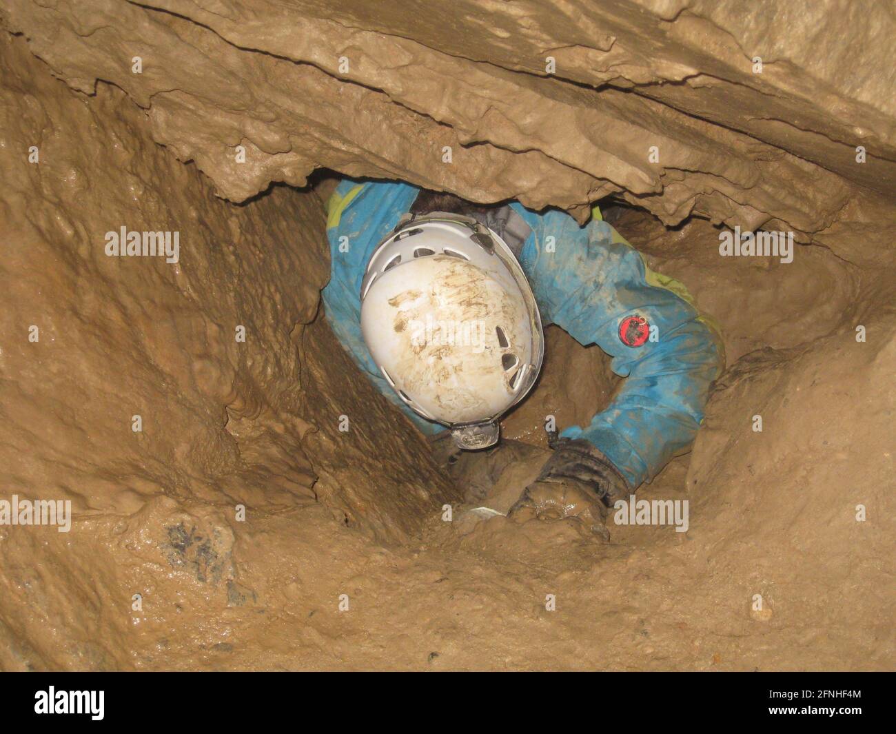 Crawl through tunnel hi-res stock photography and images - Alamy