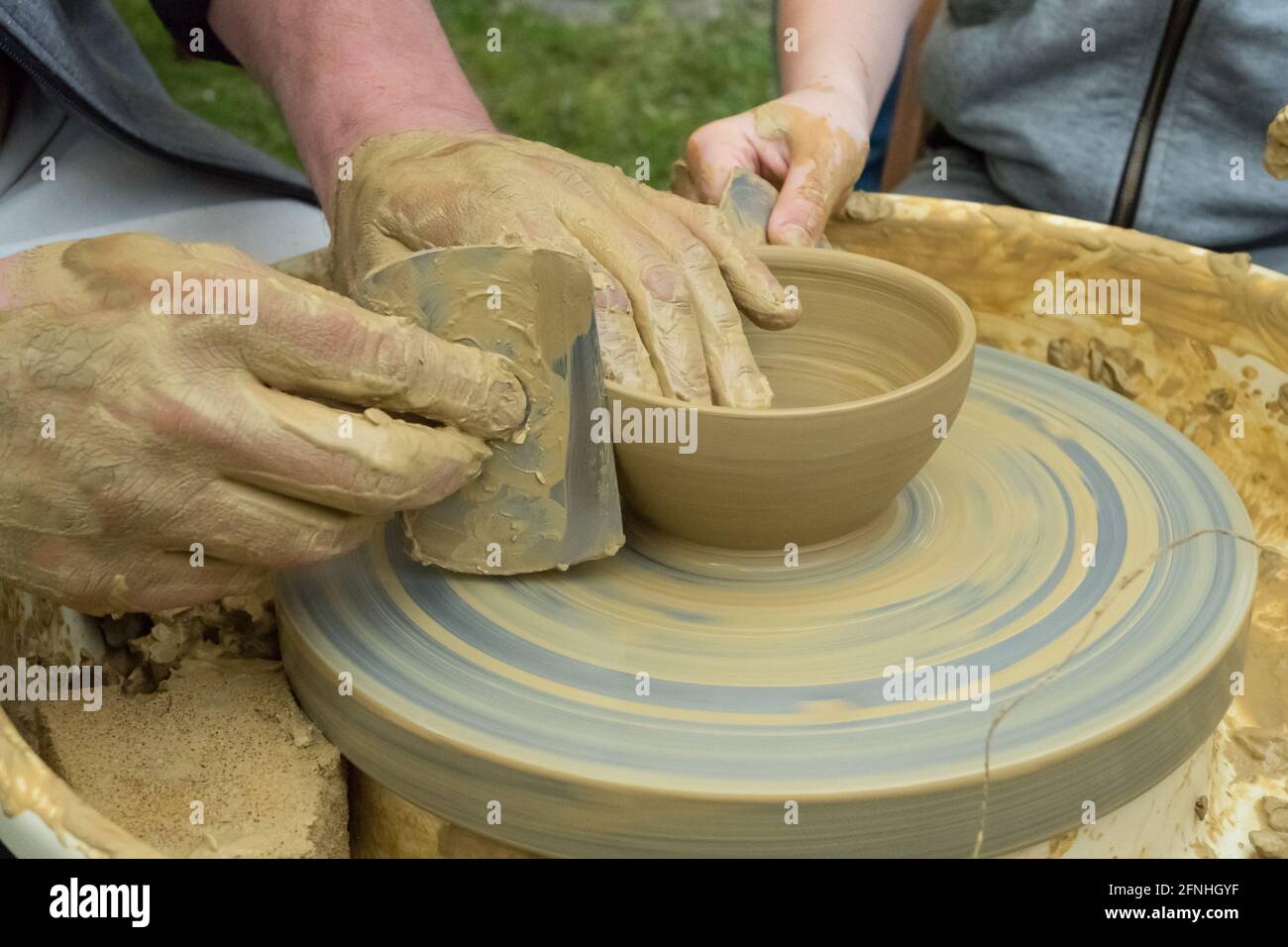 Clay pot maker hi-res stock photography and images - Alamy