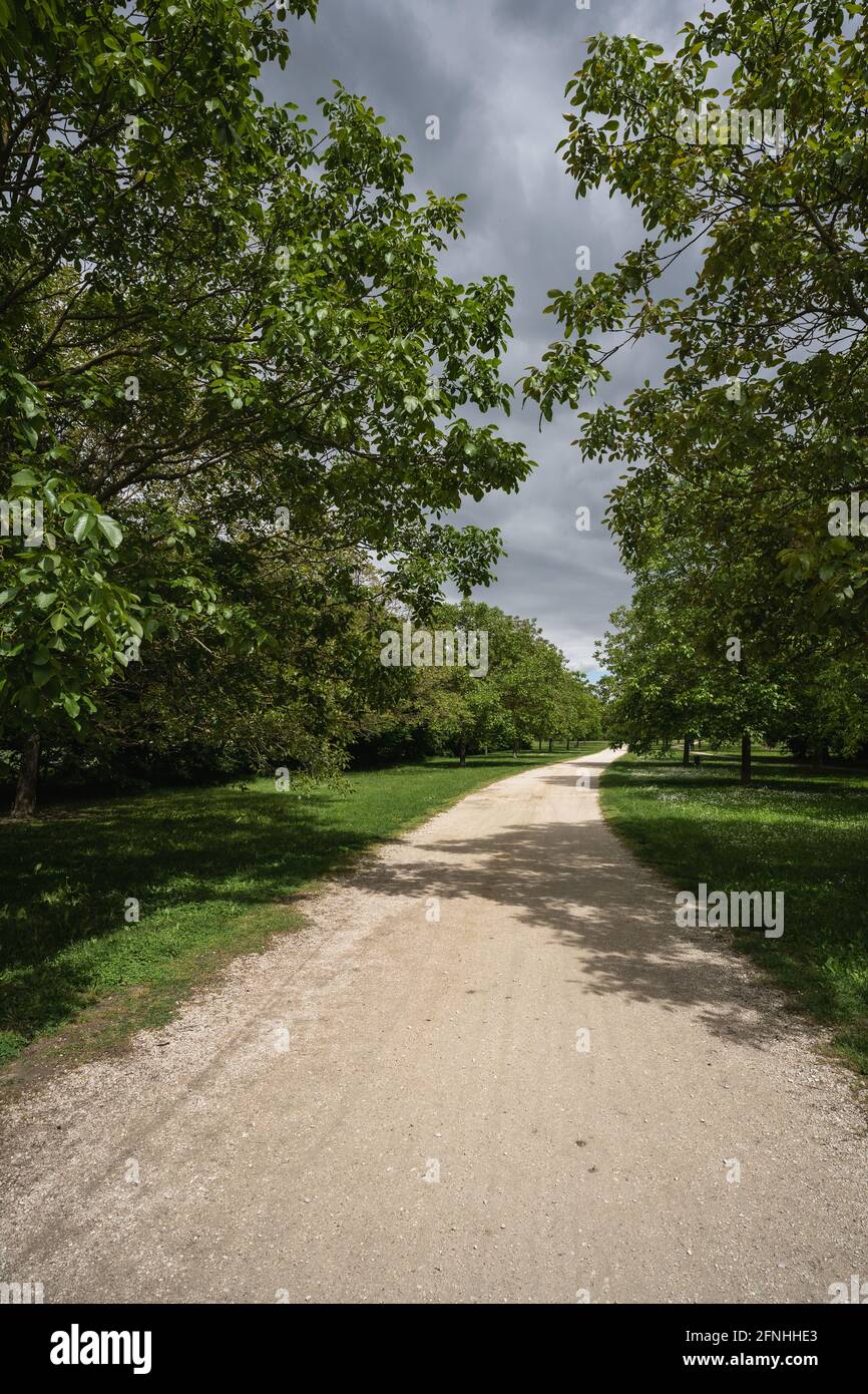 Nature and scenic landscapes hi-res stock photography and images - Alamy