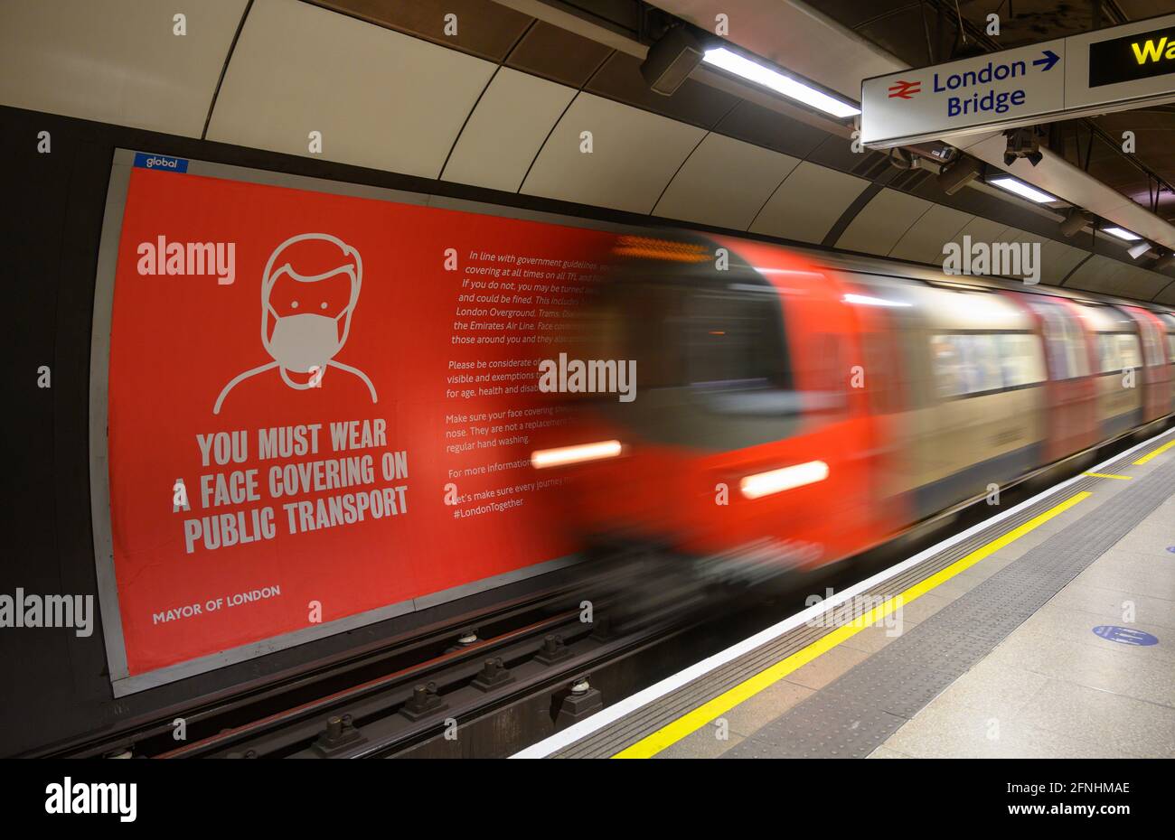 Train station poster advertising hi-res stock photography and images ...