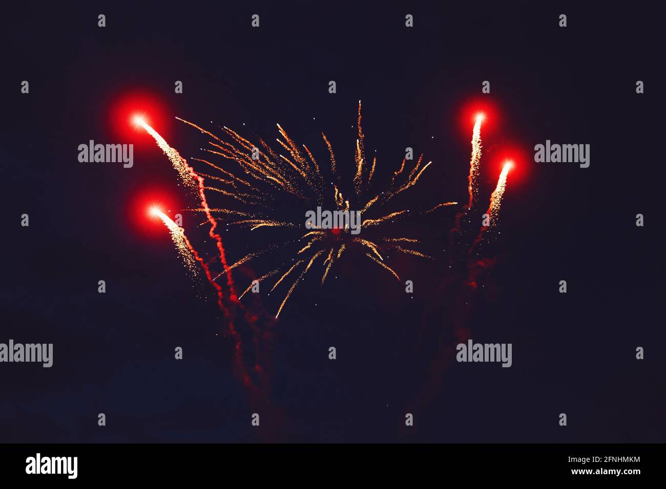 Night weddings hi-res stock photography and images - Alamy