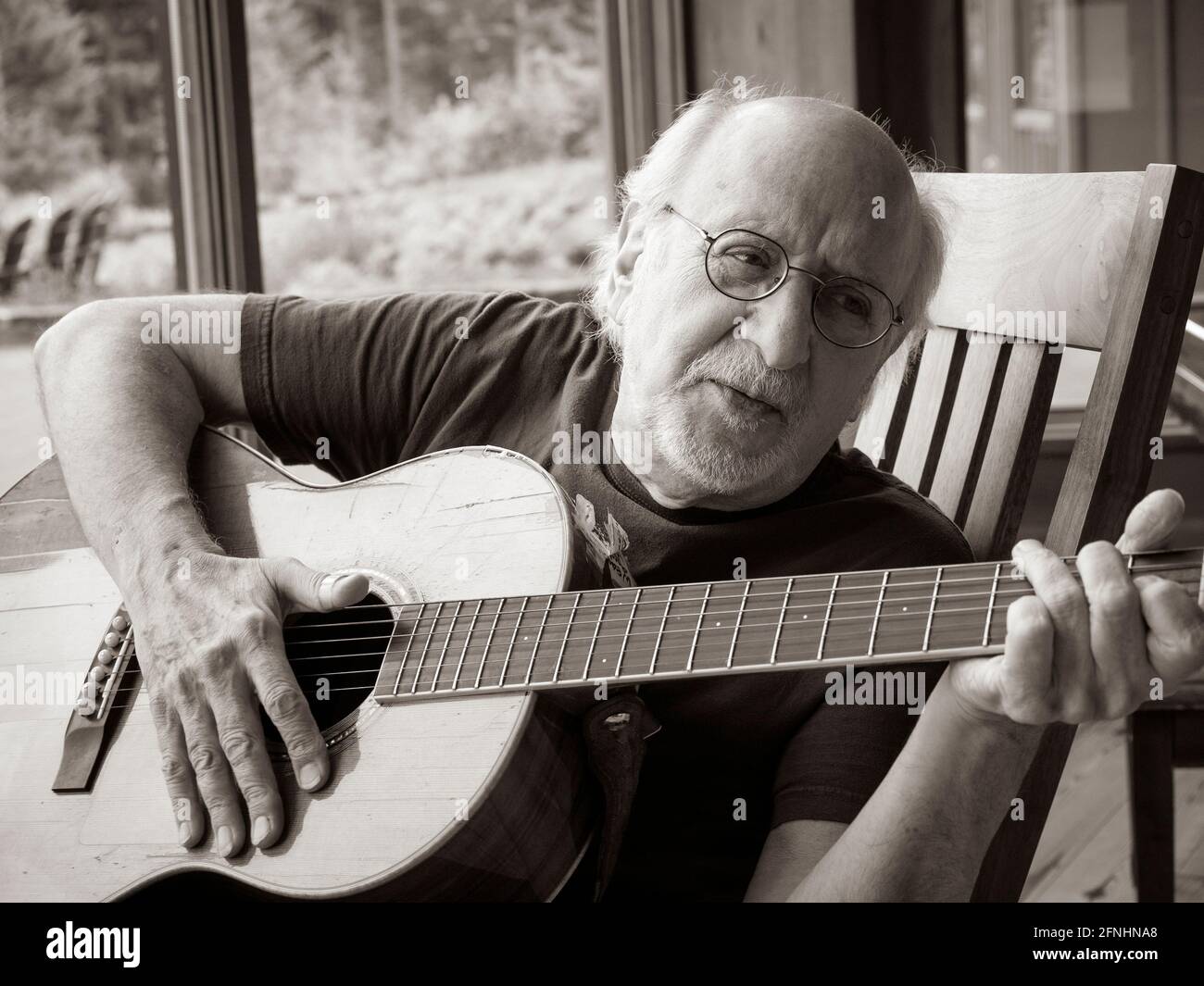 Folksinger Peter Yarrow of the 1960's folk group Peter Paul and Mary ...