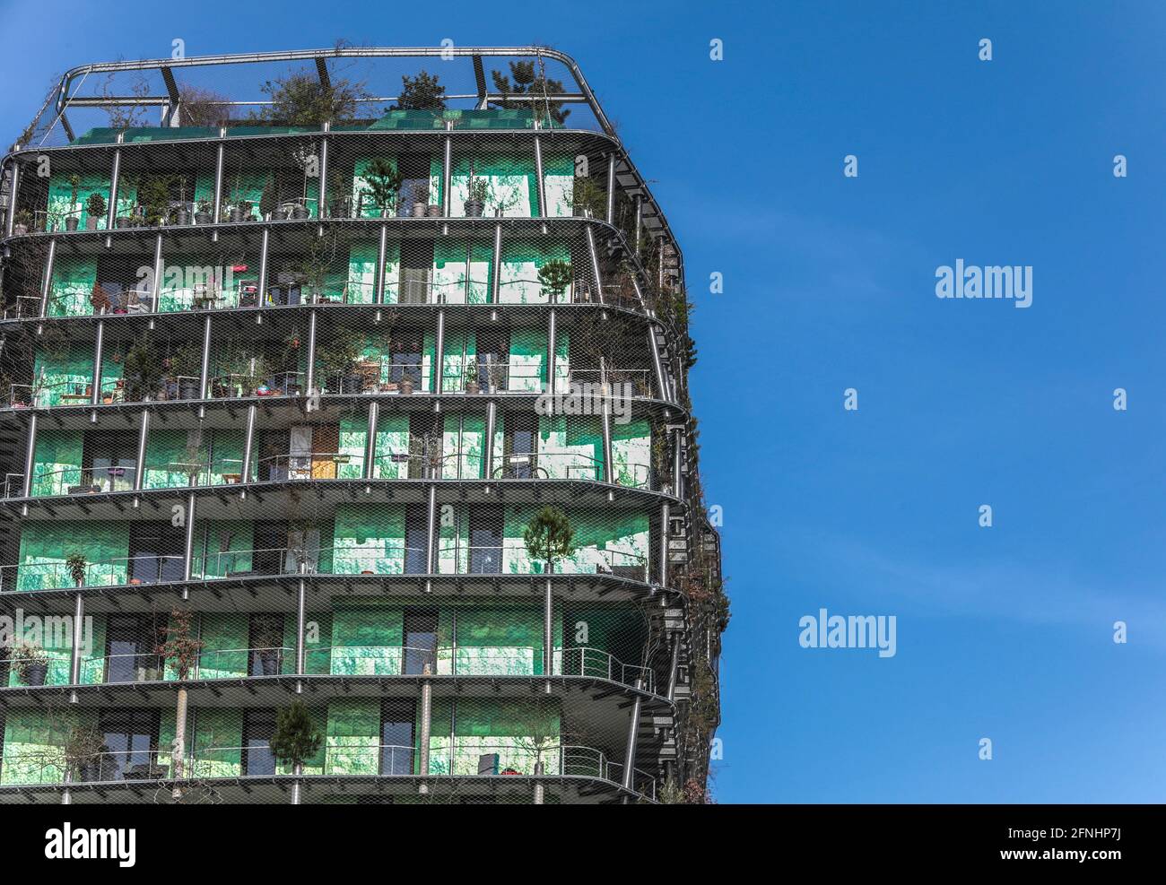 HIGH RISE APARTMENT BUILDINGS I PARIS Stock Photo - Alamy