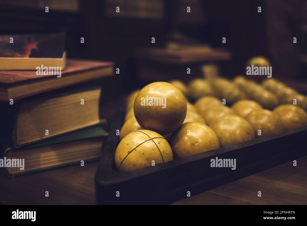 Books by the pool hi-res stock photography and images - Alamy