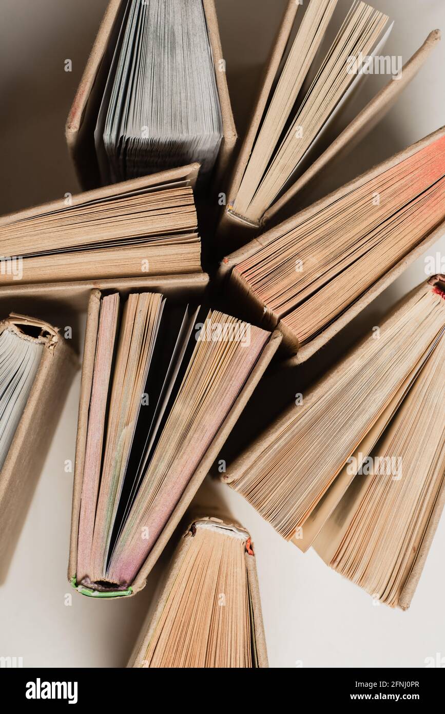 Top view stack books hi-res stock photography and images - Alamy