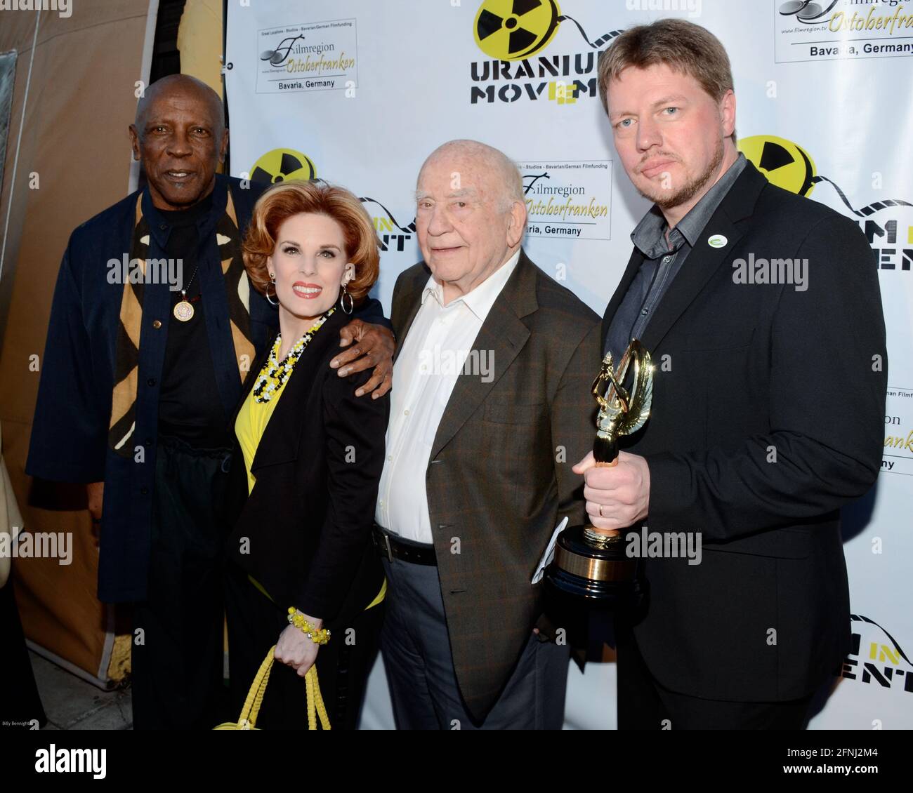 April 27, 2016, Hollywood, California, USA: Louis Gossette Jr., Kat ...