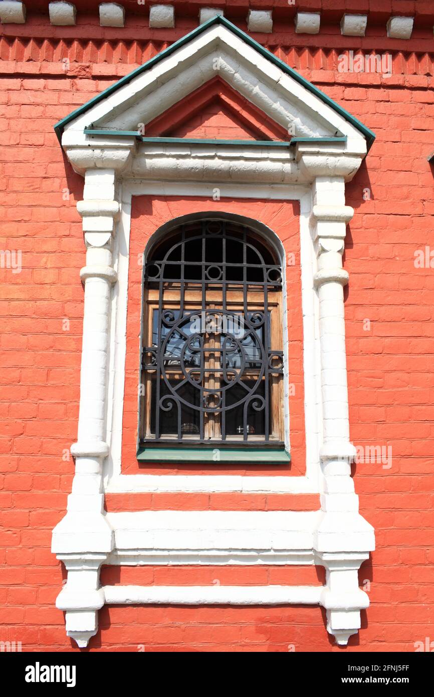 Window of brick orthodox church, Krasnogorsk, Russia Stock Photo - Alamy