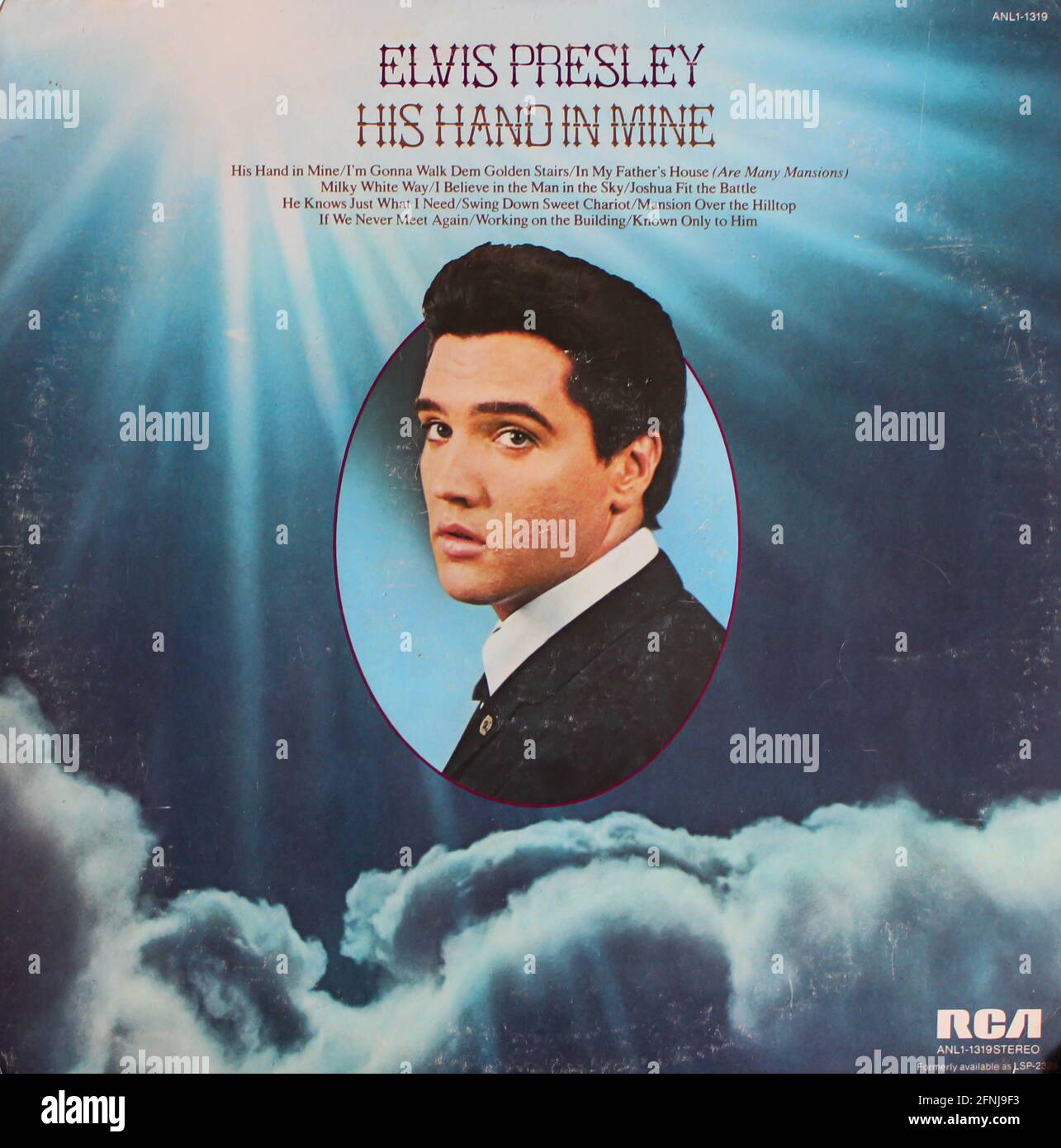 Elvis memorabilia hi-res stock photography and images - Alamy