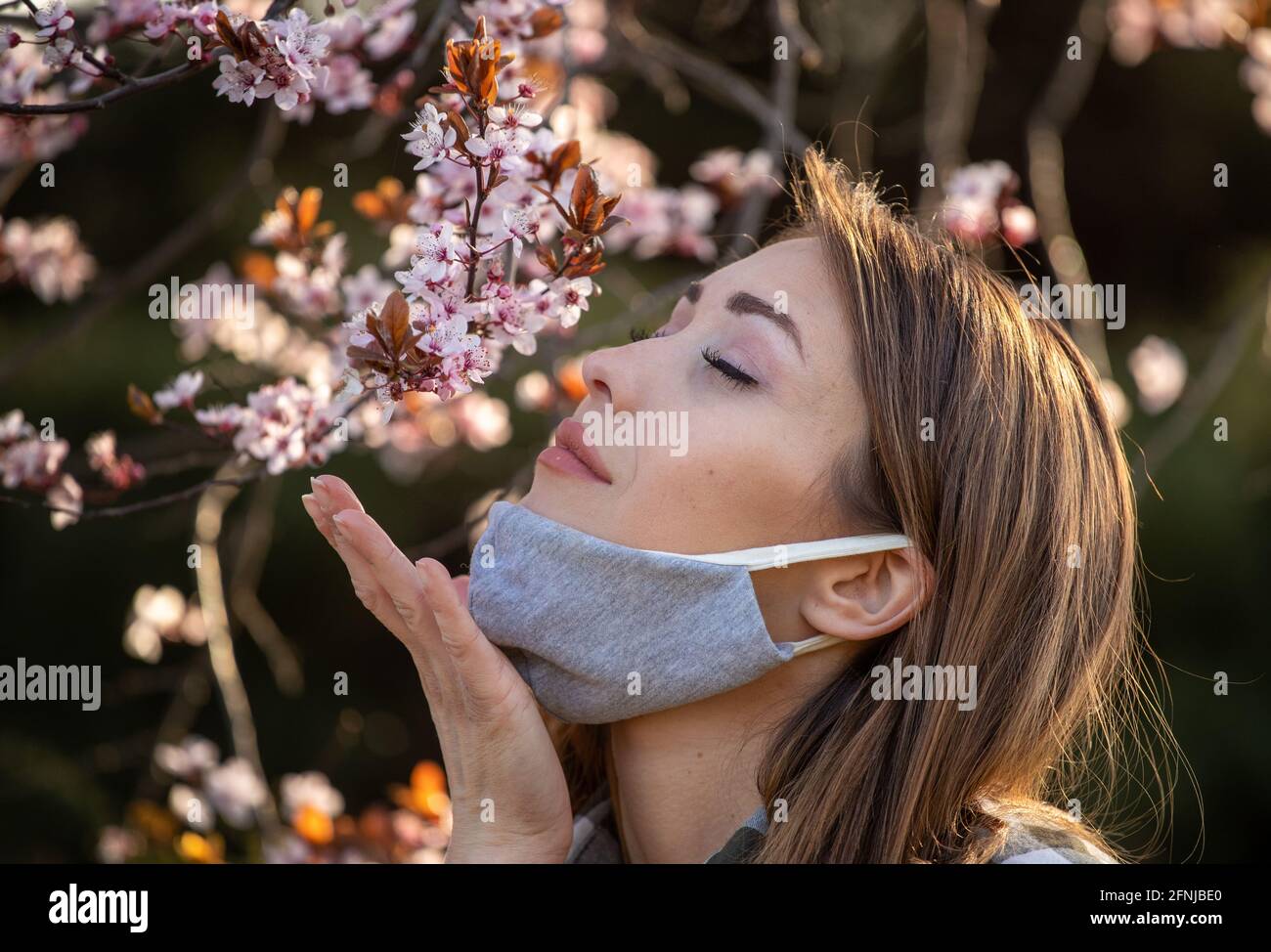 Allergy protection hi-res stock photography and images - Alamy