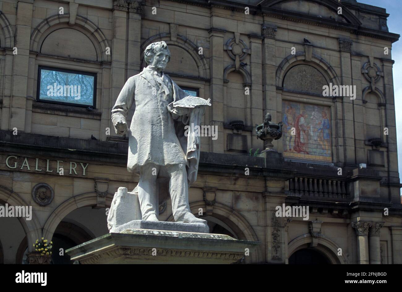 Statue of William Etty, by G.W. Milburn, Exhibition Square outside the ...