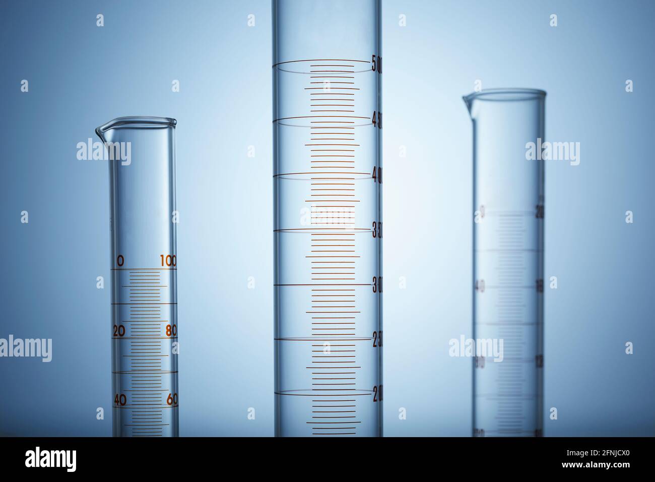 Experiment tools hi-res stock photography and images - Alamy