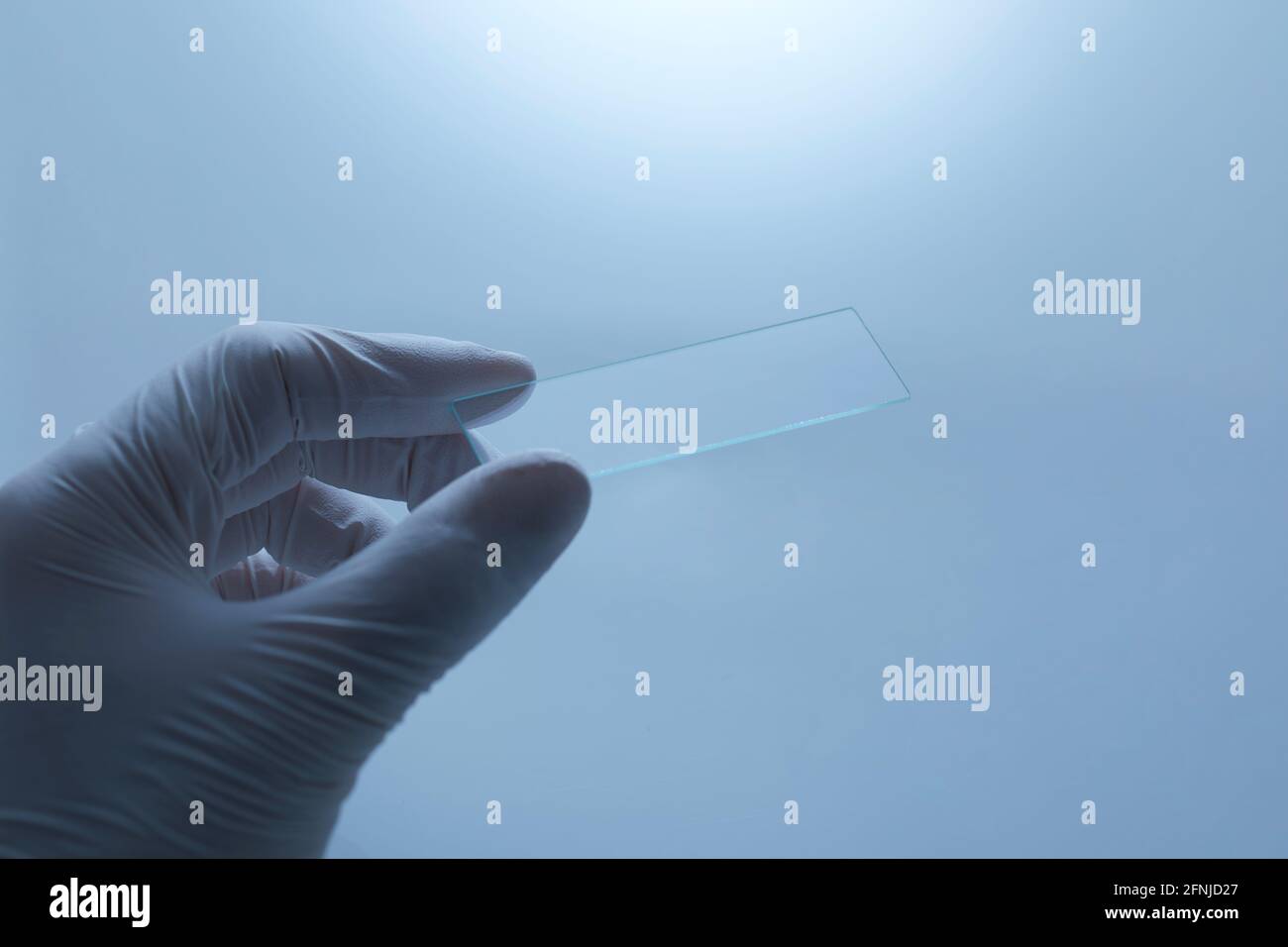 Medical slide preparation hi-res stock photography and images - Alamy