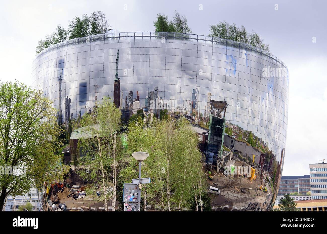 Mirror building mvrdv hi-res stock photography and images - Alamy