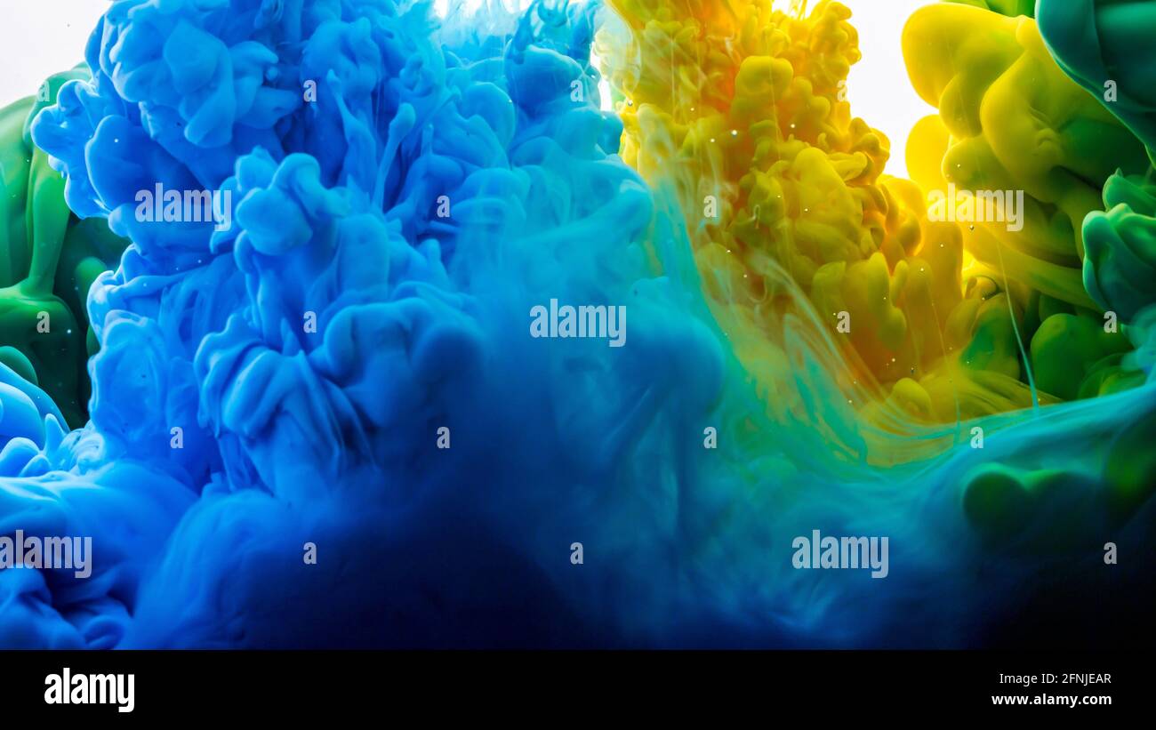 Ink Drop In Water Wallpaper