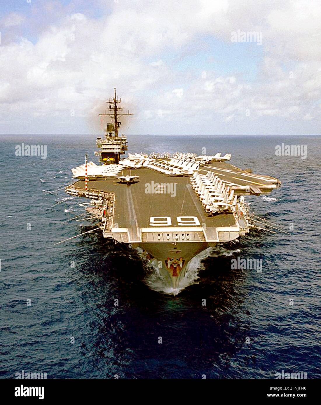 Uss kitty hawk hi-res stock photography and images - Alamy