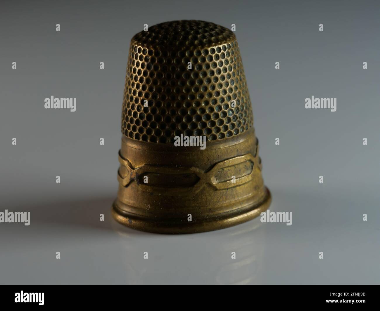 Vintage thimble hi-res stock photography and images - Alamy