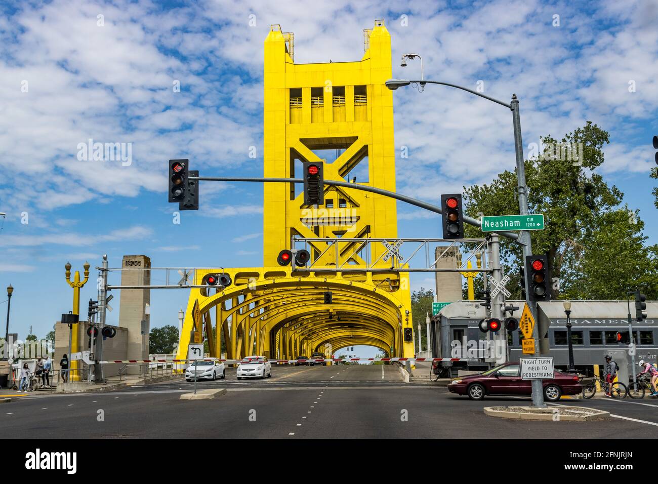 The Tower Bridge in Sacramento California USA Stock Photo - Alamy