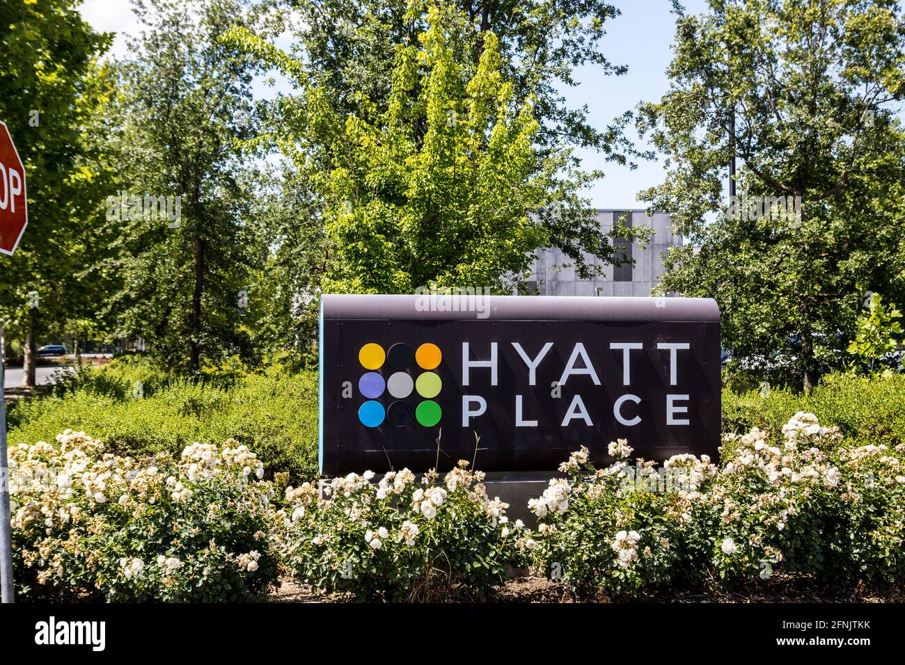 Hyatt Place Hotel Logo
